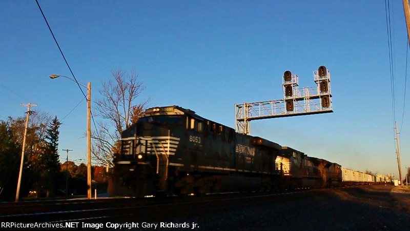 NS 8053, 9526, & UP 8409